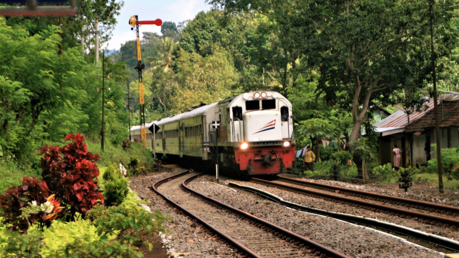 Rail Journeys & Train Tours - Southeast Asia - Guidepost Tours